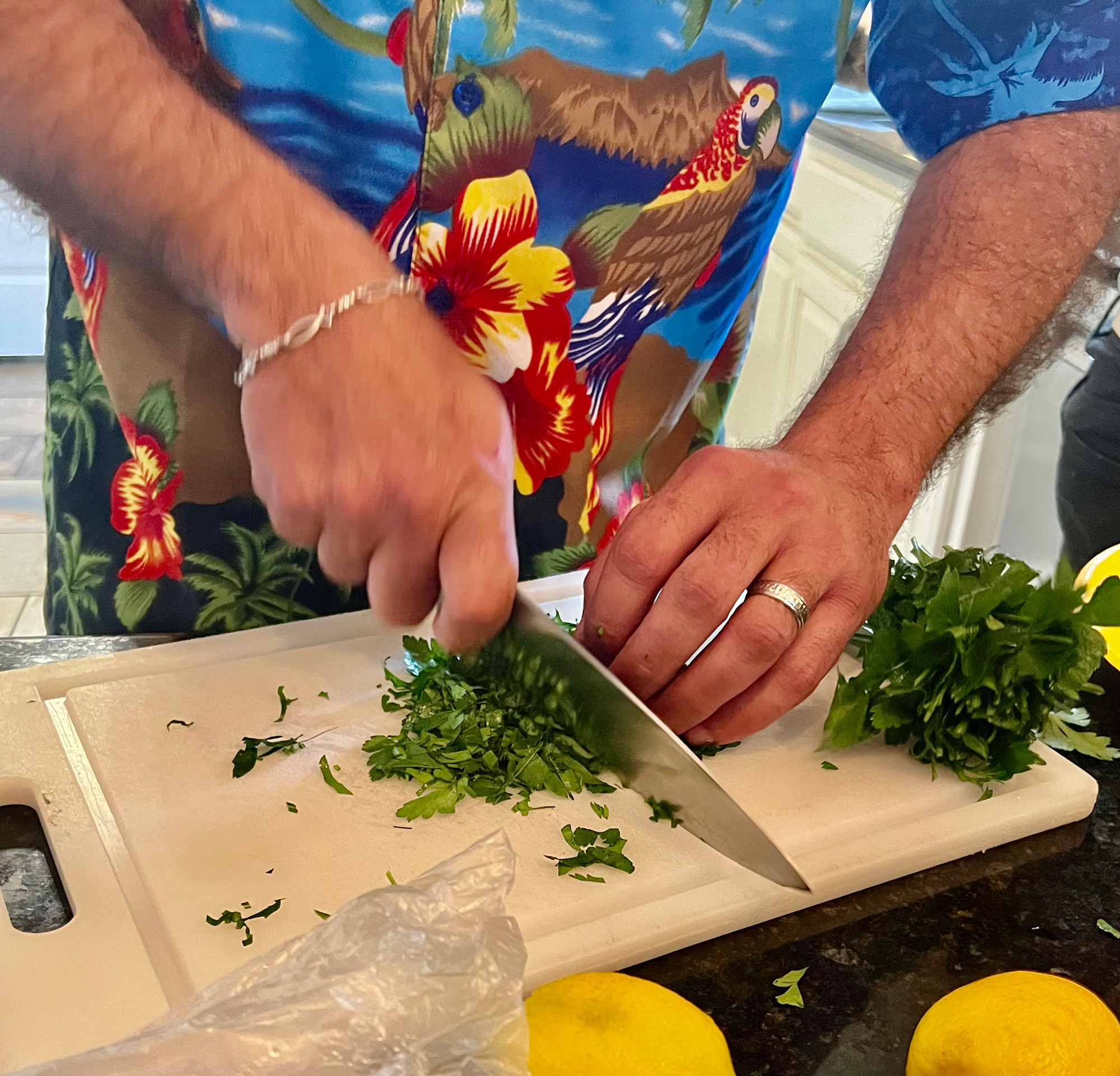 Chef Bloom’s Classic Pasta Aglio e Olio (Garlic & Oil) – Miss BeHavin's ...